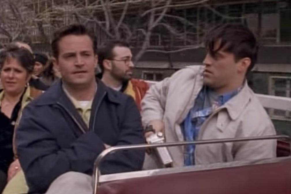 I Re-Enacted Joey & Chandler's Tour Of London In 'Friends' IRL, And ...