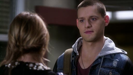 Is Travis Charles DiLaurentis On 'Pretty Little Liars'? Hanna's Ex May ...