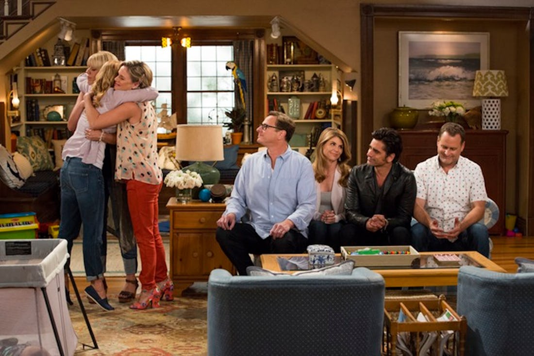 The New 'Fuller House' Photos Feature One Major Throwback You Probably ...