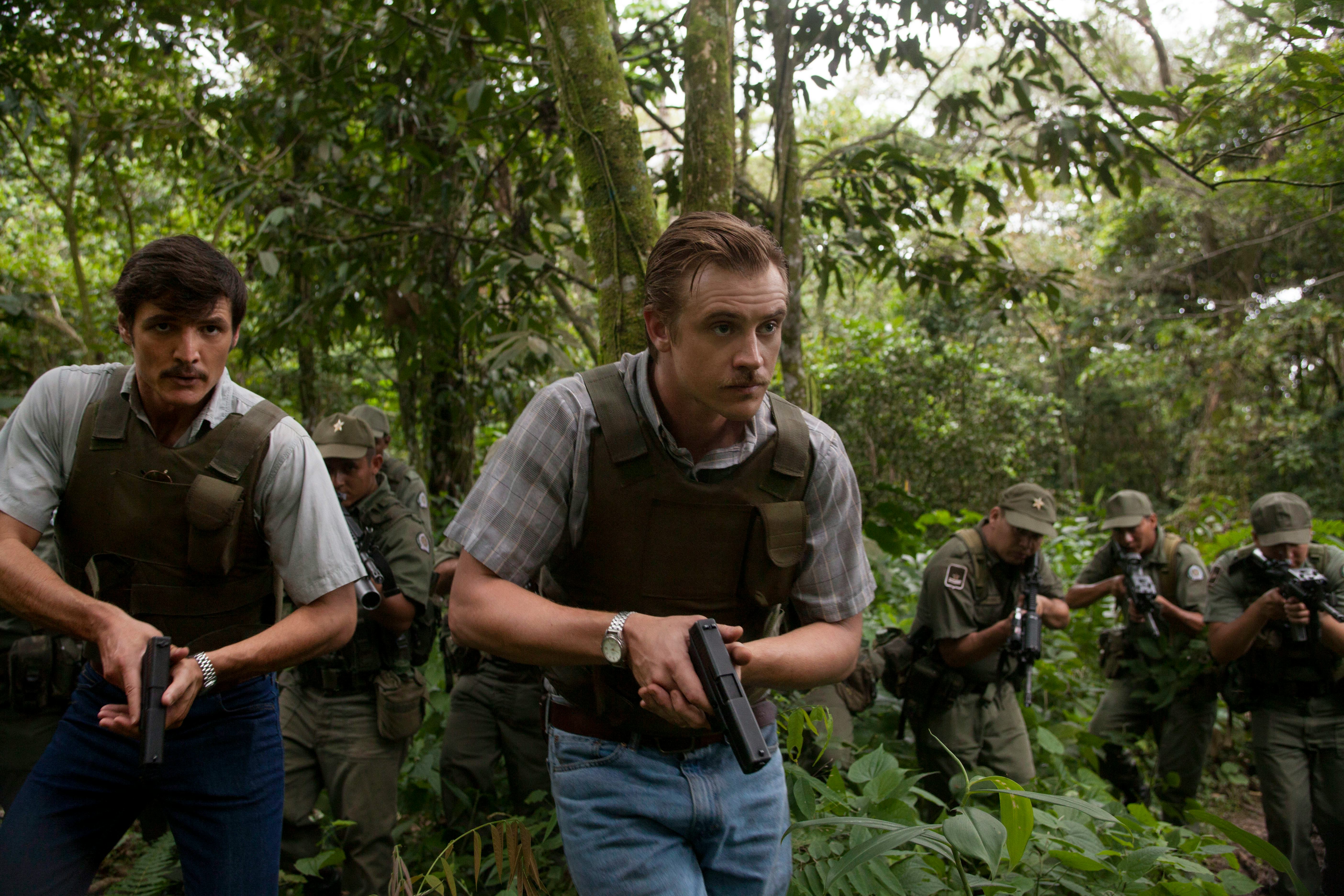 How Historically Accurate Is Steve Murphy On 'Narcos'? The Real DEA ...