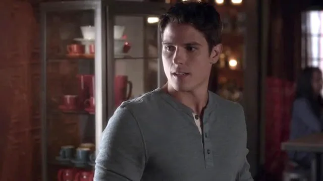 Everyone We Ever Thought Was A On 'Pretty Little Liars' In Honor Of ...