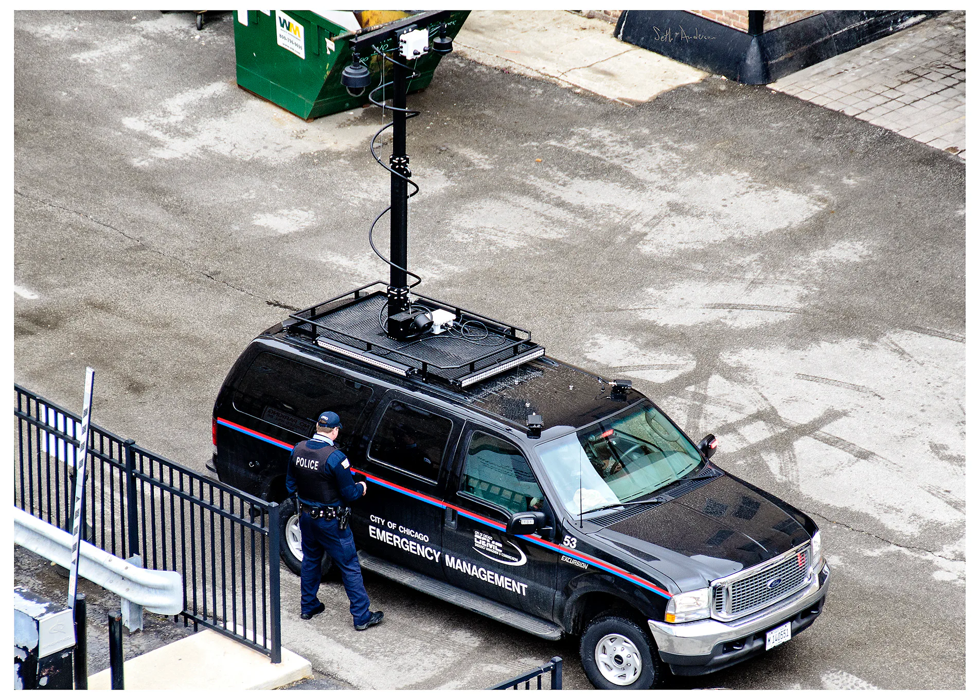 What Is StingRay, The Creepy Device Chicago Police "Used To Spy" On ...