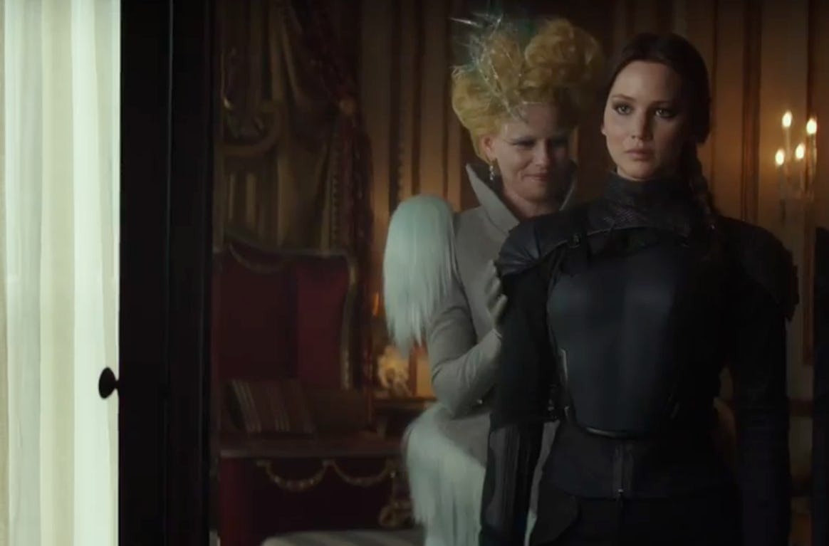 6 Subtle Ways The 'Mockingjay, Part 2' Trailer Breaks Your Heart ...