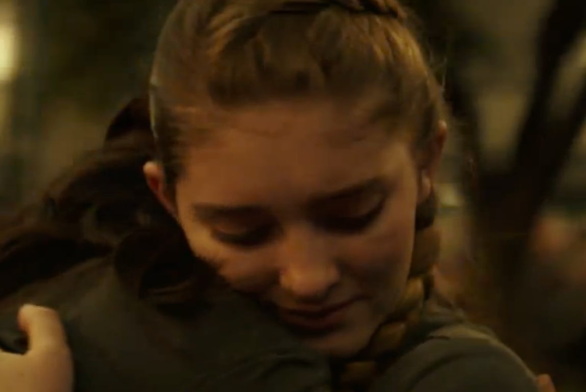 6 Subtle Ways The 'Mockingjay, Part 2' Trailer Breaks Your Heart ...