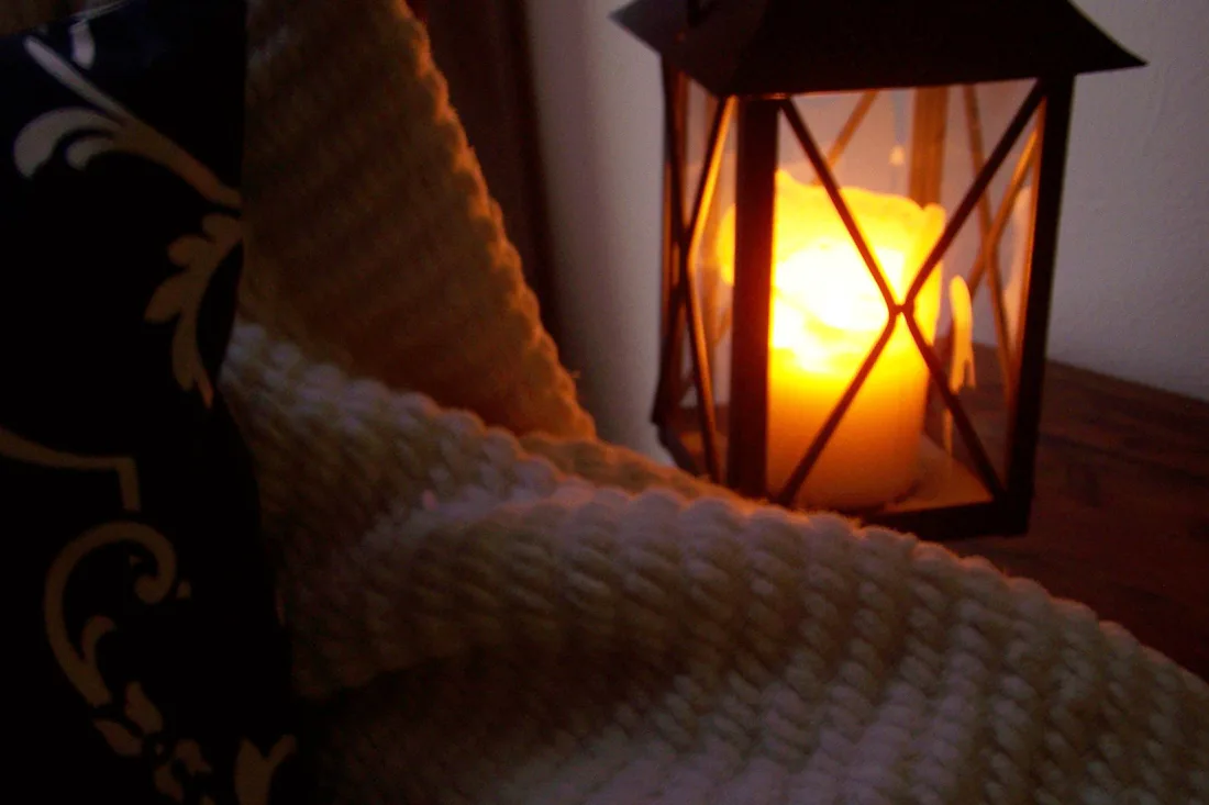 6 Candle Mistakes You're Making That Are Messing With Your Perfect Burn