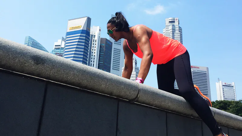 How To Treat Body Acne Caused By Sports Bras So You Can Focus On ...