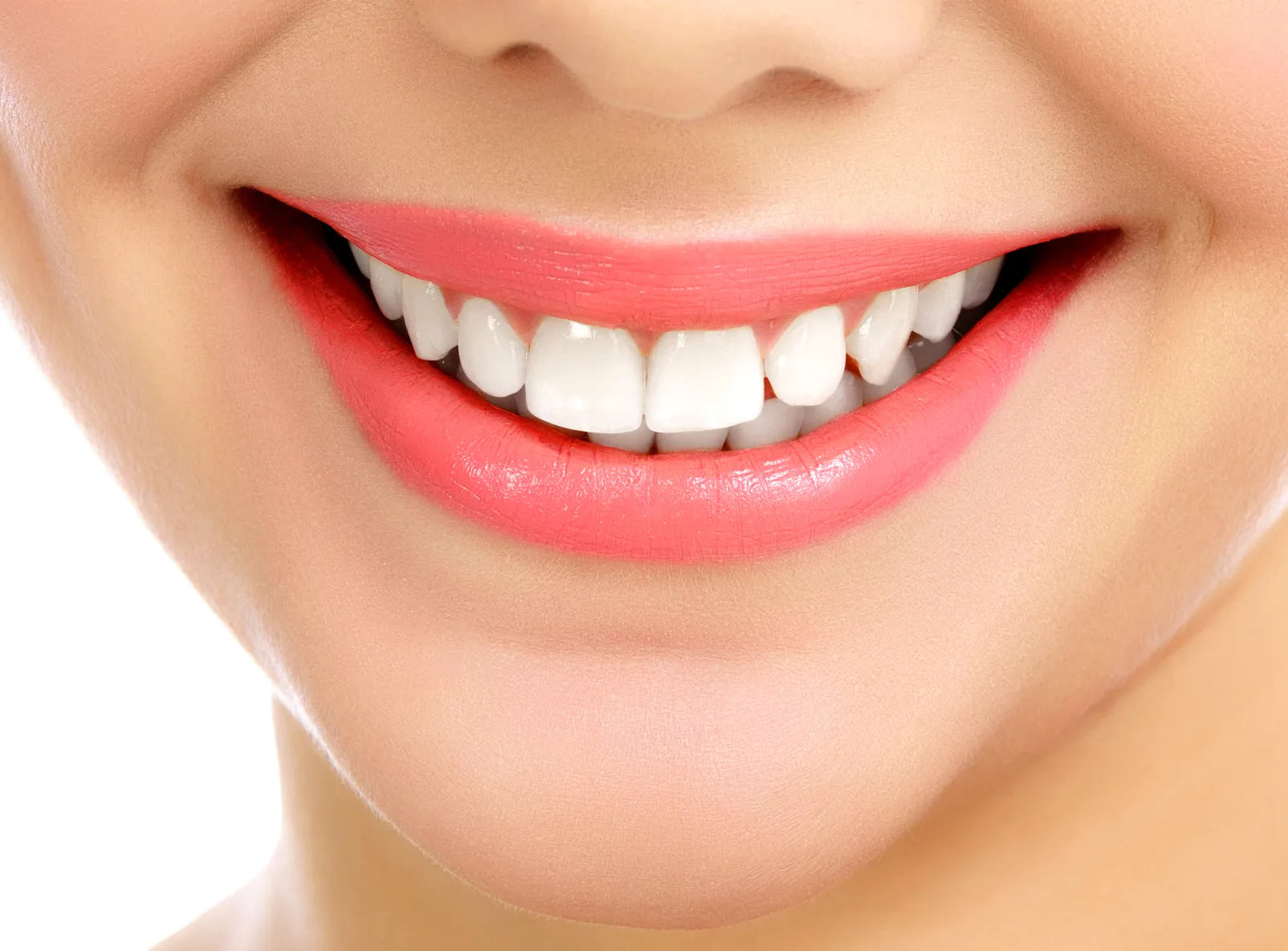 Add Baking Soda To Your Beauty Regimen For Whiter Teeth, Detoxed Skin ...