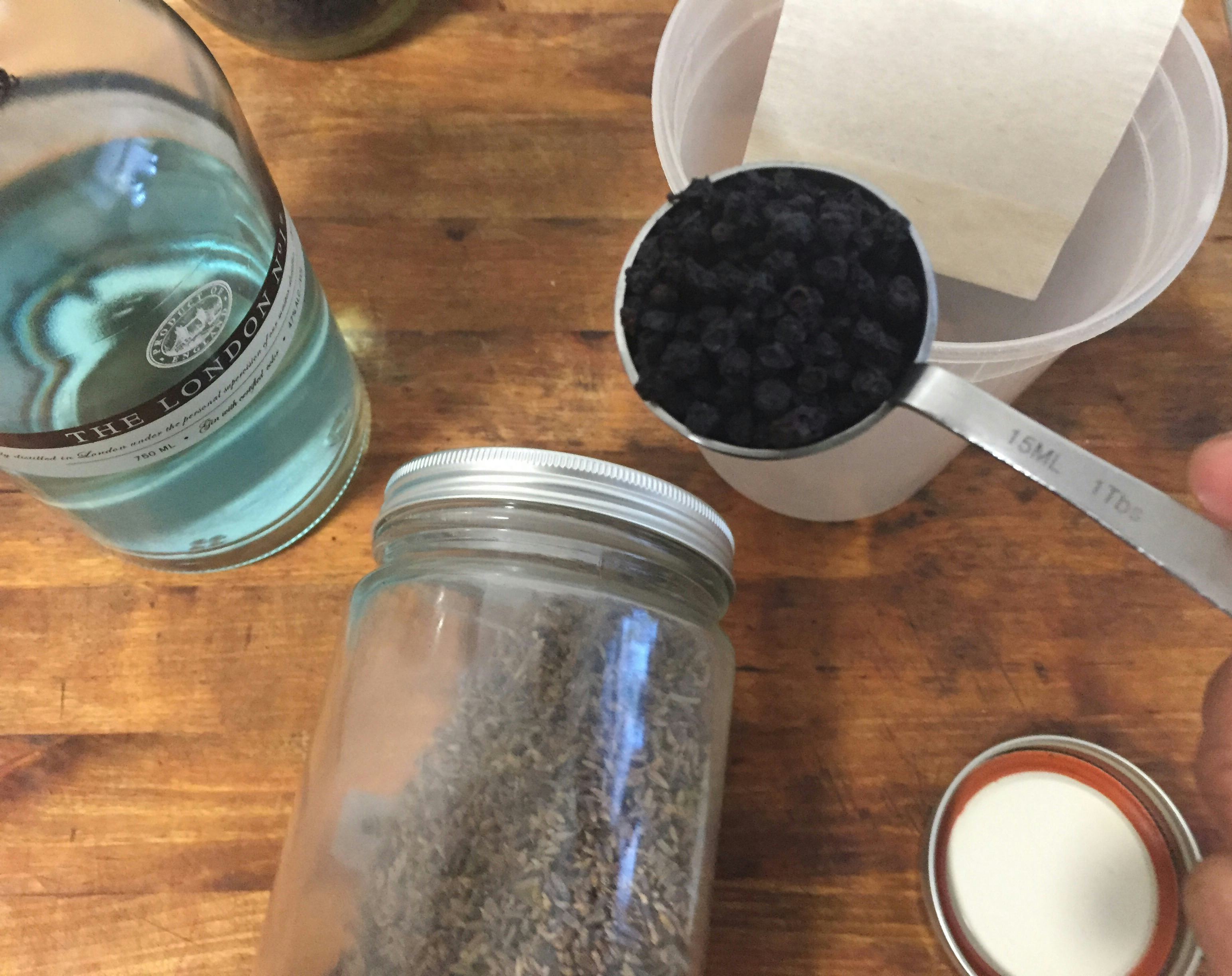 10 Original Holiday Cocktail Recipes Perfect For Your Next Party