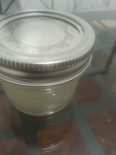 A DIY Face Primer Recipe Using All Natural Ingredients To Help Applying ...