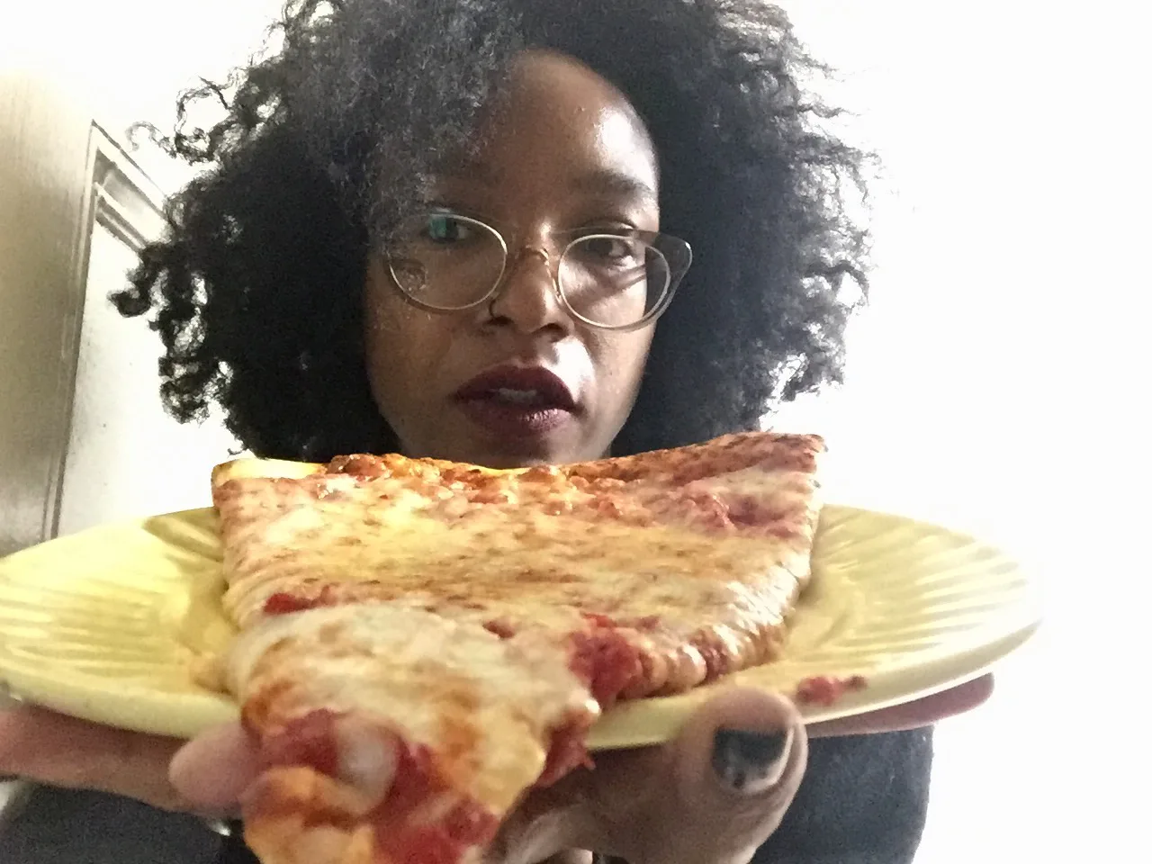 I Tried Removing My Makeup With Pizza Grease For The Most Delicious ...