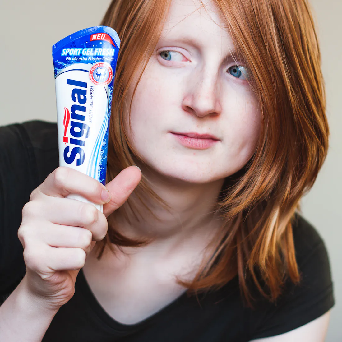 Does Toothpaste For Acne Really Work? 7 Kinda-Crazy Home Remedies For ...