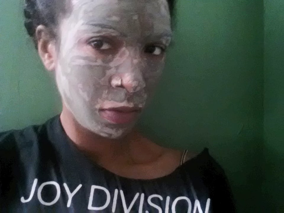 Using Geranium Oil For Acne Treatments Just Might Be The Smartest ...