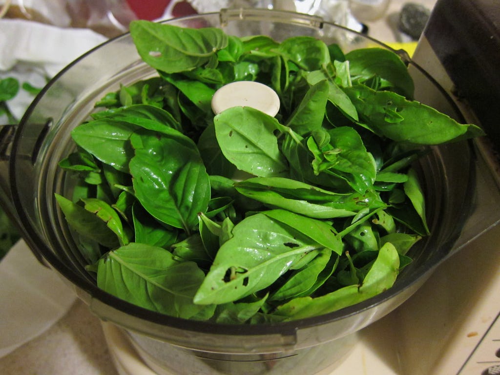 5 DIY Anti Aging Face Masks That'll Make Your Skin Glow No Matter How ...