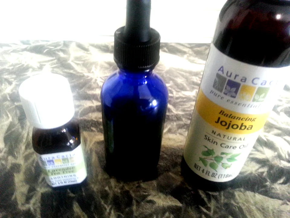 3 Natural Acne Spot Treatments You Can DIY The Next Time You Have A ...