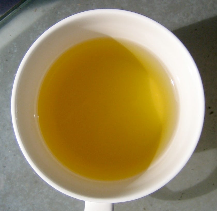 The Benefits Of Chamomile Tea Go Way Beyond Soothing Your Cold — 3 ...