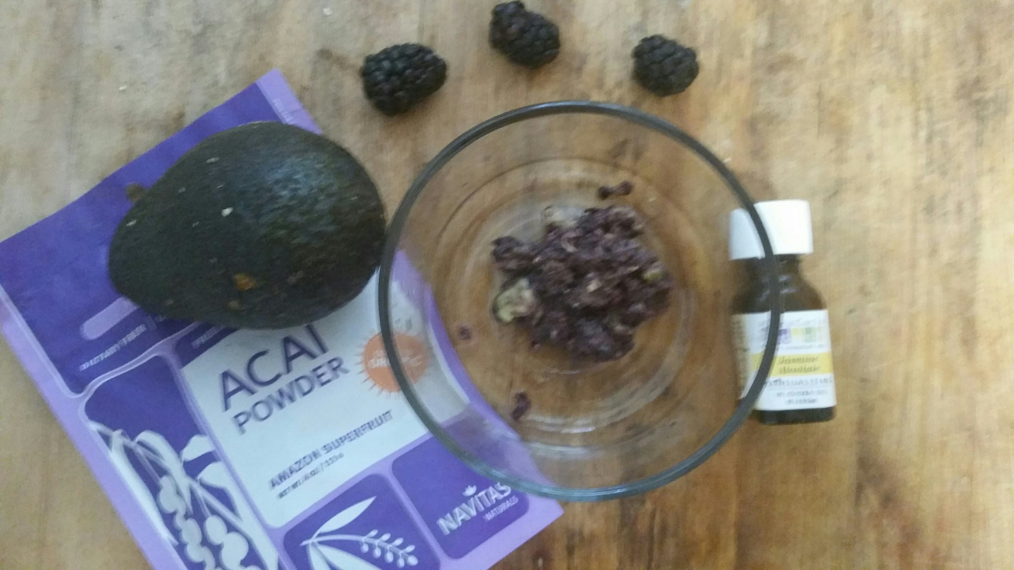 Get Serious Acai Berry Benefits For Hair & Skin With These 3 Beauty ...