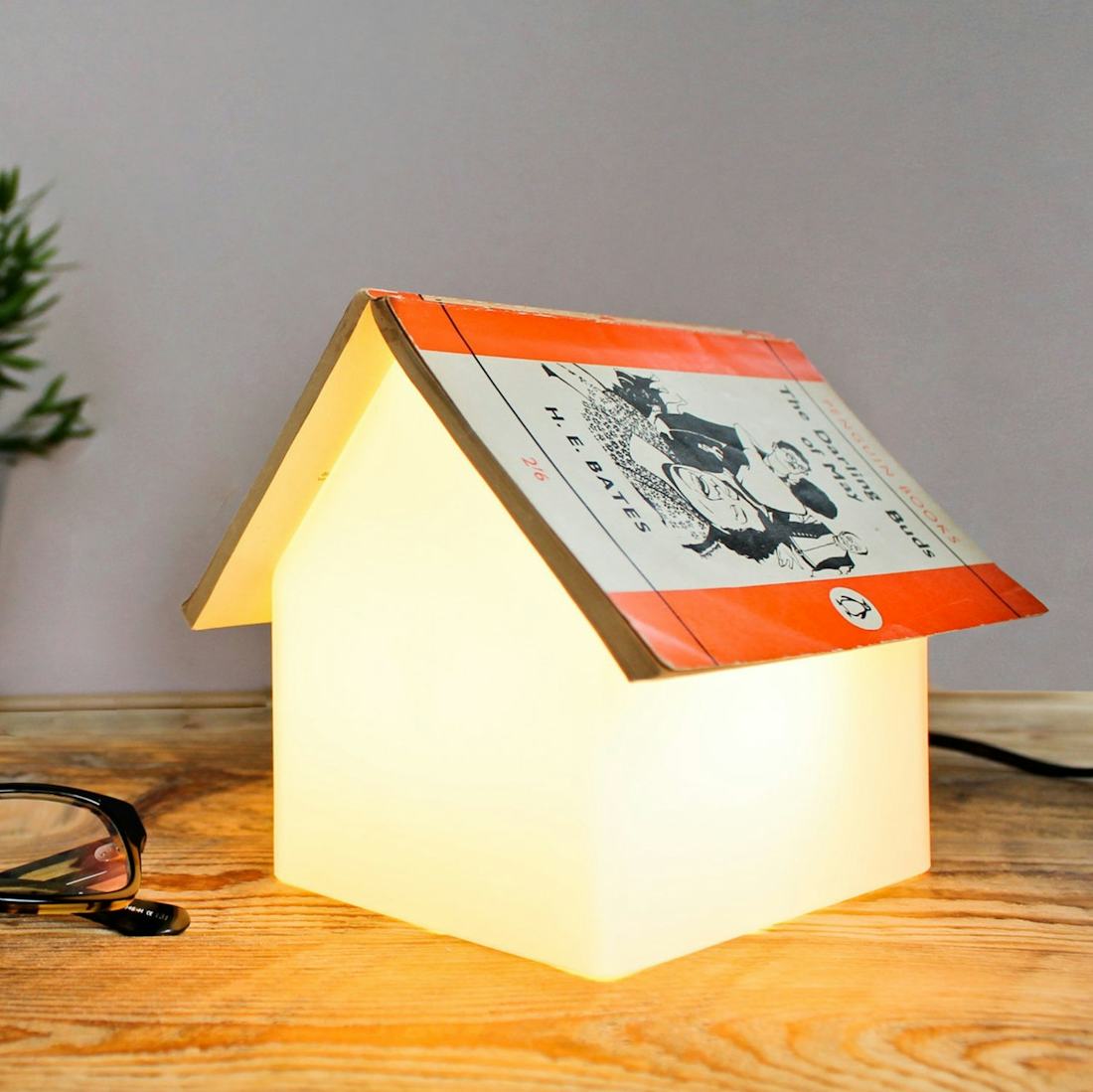7 Inventions For Techie Book Lovers, From Apps To Reading Lamps
