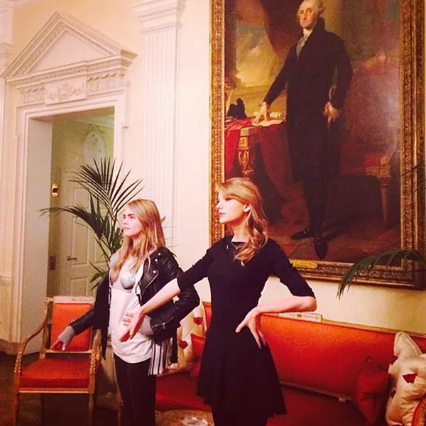 Taylor Swift "No Its Becky" Tumblr Shirt Proves Her Social Media ...