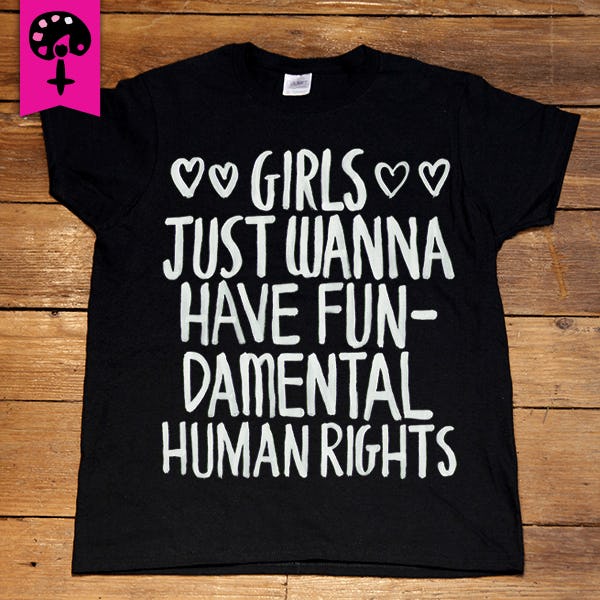 Amy Schumer Wears RBG Tee, Shows Off Her Feminist Side — PHOTO