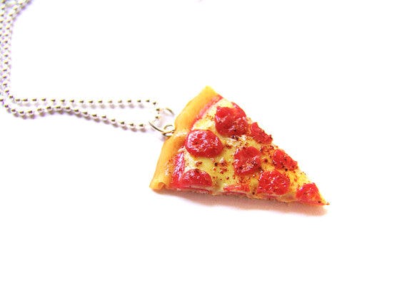 Pizza Pouch Necklace Ensures You'll Never Be Without A Slice — PHOTOS
