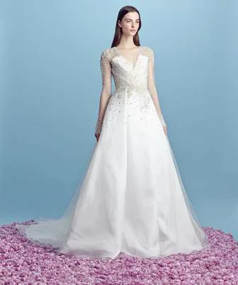 Pamella Roland Bridal Nail Polish Is The Prettiest, Bride-Appropriate ...