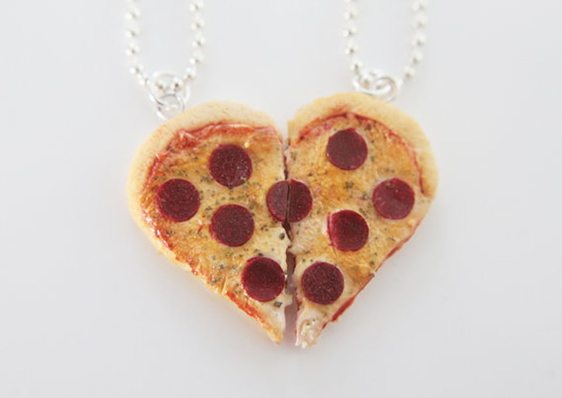 Pizza Pouch Necklace Ensures You'll Never Be Without A Slice — PHOTOS