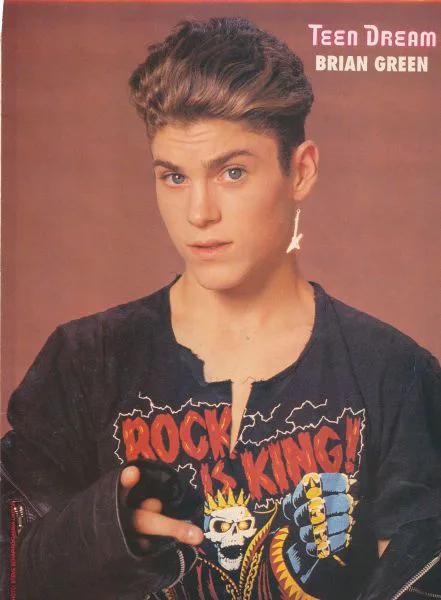 The 10 Best Dressed Guys In '90s TV Shows, From Shawn Hunter in Leather ...