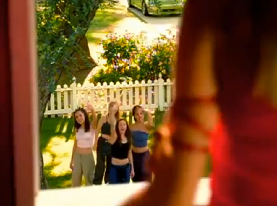 Mandy Moore Is the Absolute Worst Friend in the “Candy” Music Video— VIDEO