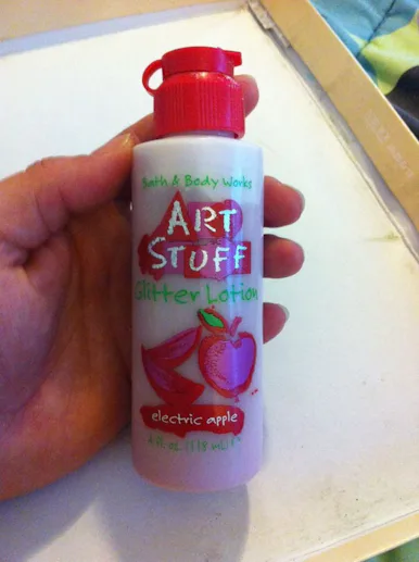 These Classic '90s Scents Kept You Smelling Like a Melted Jolly Rancher ...
