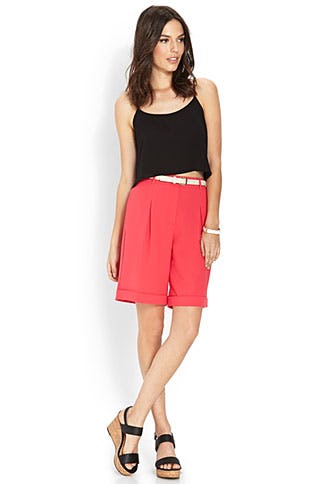 8 Bermuda Short Styles That Prove The Knee-Length Look Is Having A ...