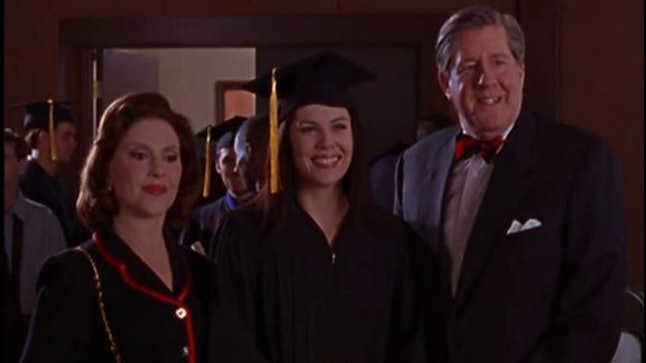 11 Memorable Fashion Moments From Emily Gilmore