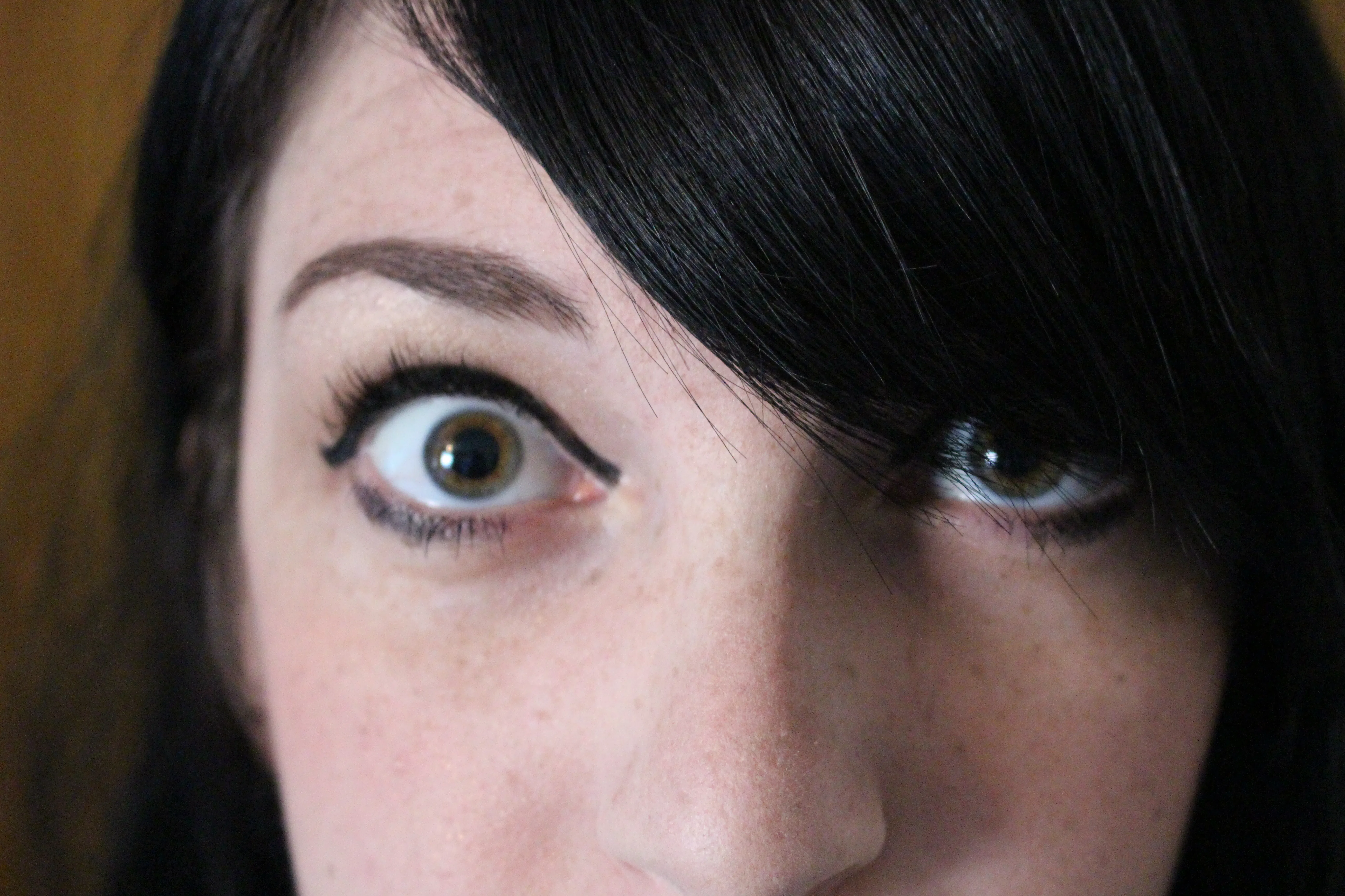 3 Makeup For Glasses Ideas For Everything From A Chic Day At The Office ...