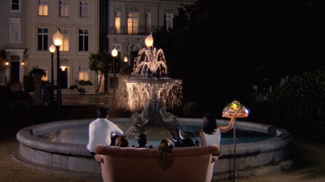 The Fountain In 'Friends' Opening Credits Scene Has Been Playing You ...