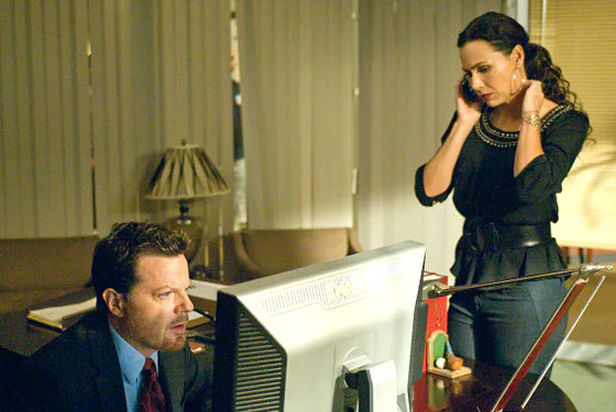 13 TV Shows To Watch on Netflix in 1 Day, Because It's OK Not To Leave ...