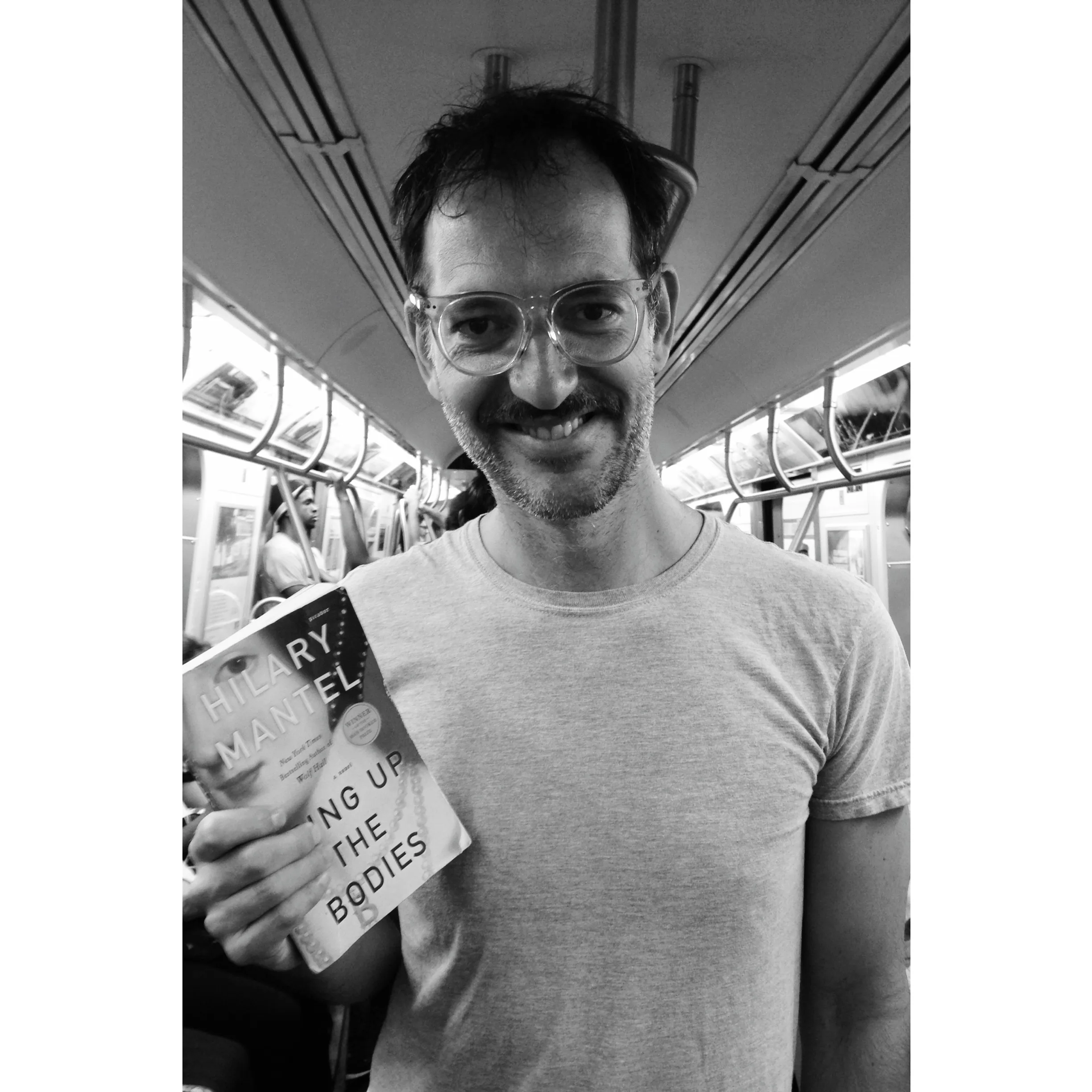 Uli Beutter Cohen of 'Subway Book Review' Talks Going Subterranean for ...