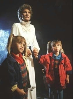 19 Reasons ‘Double, Double, Toil and Trouble’ Is the Greatest Mary-Kate ...