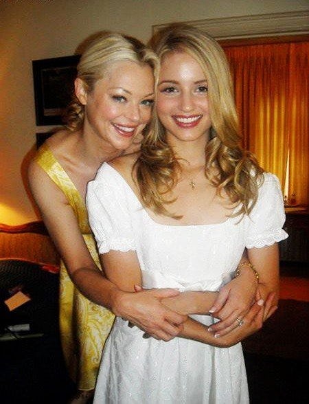 Who Is Felicity’s Mom Donna Smoak on 'Arrow'? Charlotte Ross Is No ...