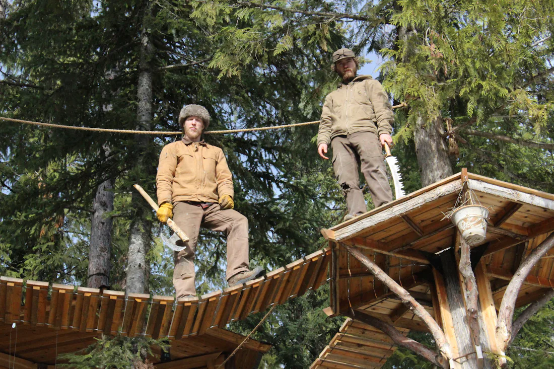 Who Are 'The Woodsmen'? Meet the Men Living Off The Grid In History's ...