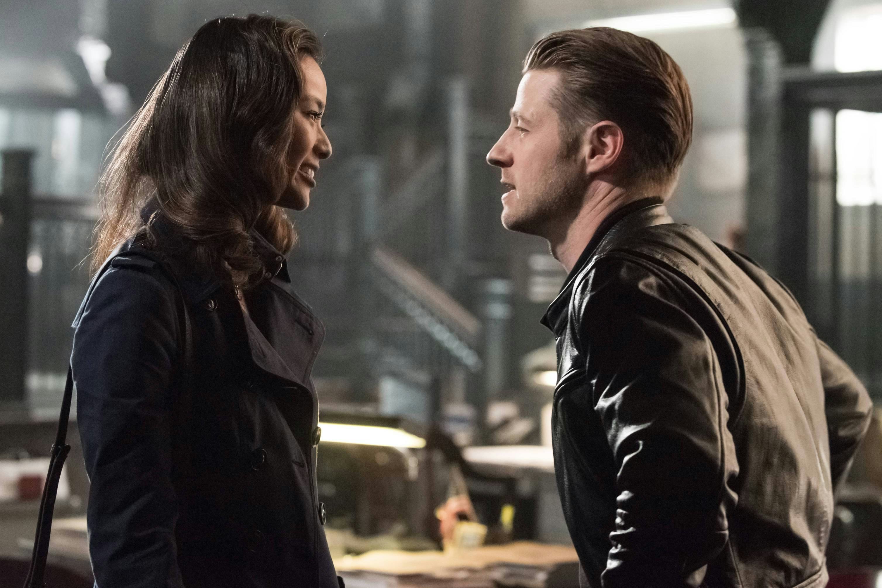 Lee Thompkins Returns To 'Gotham' Just As Jim Gordon & Valerie Vale ...
