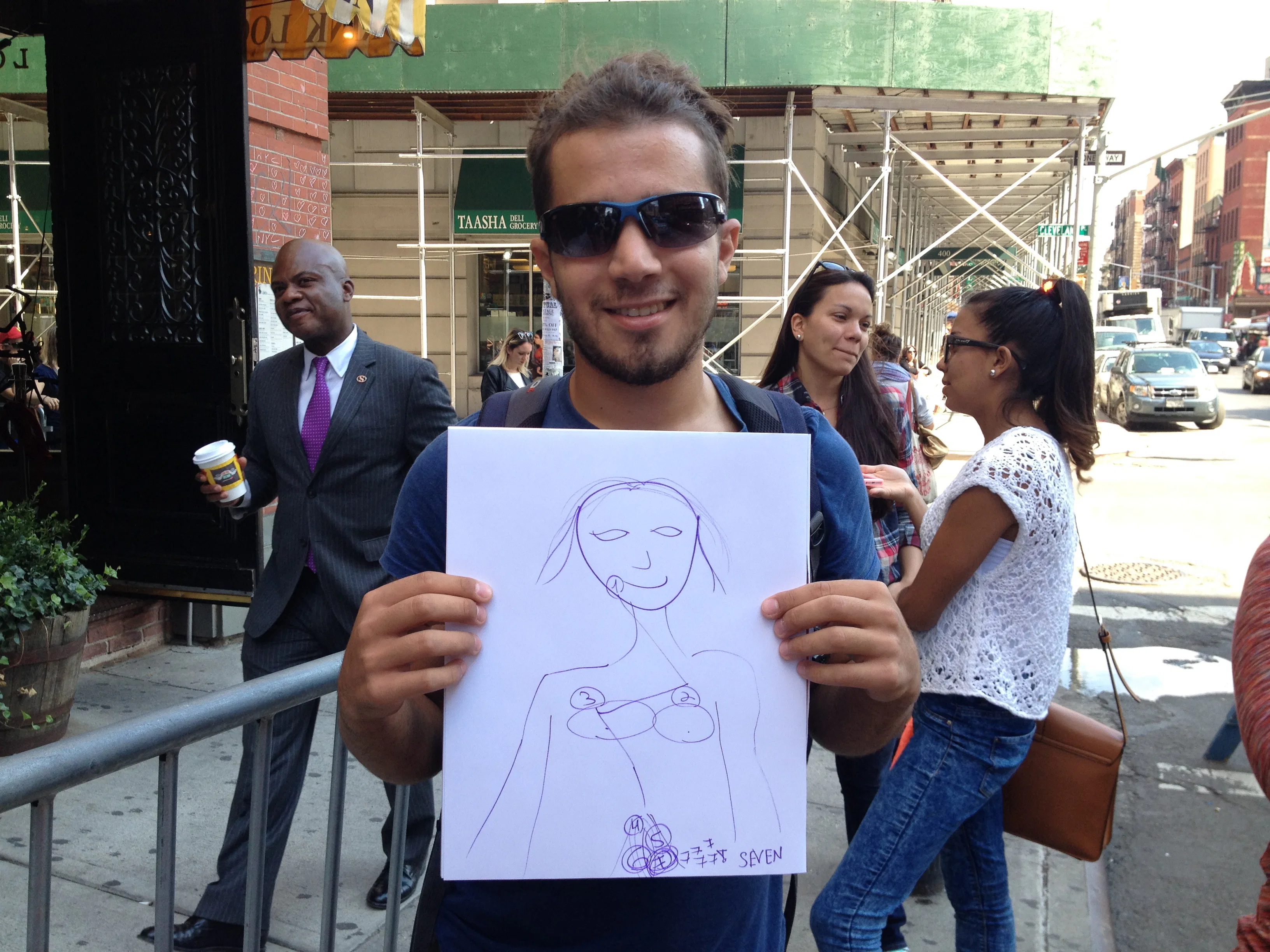 I Challenged 'Friends' Fans at the Central Perk Pop-Up to Name Monica's ...