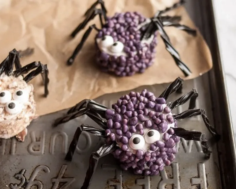 15 Halloween Candy Recipes You Can Make From Scratch, Because You ...