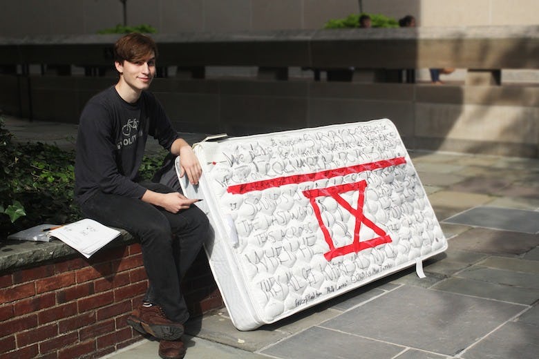 12 Powerful Reasons Why College Students Chose to "Carry That Weight ...