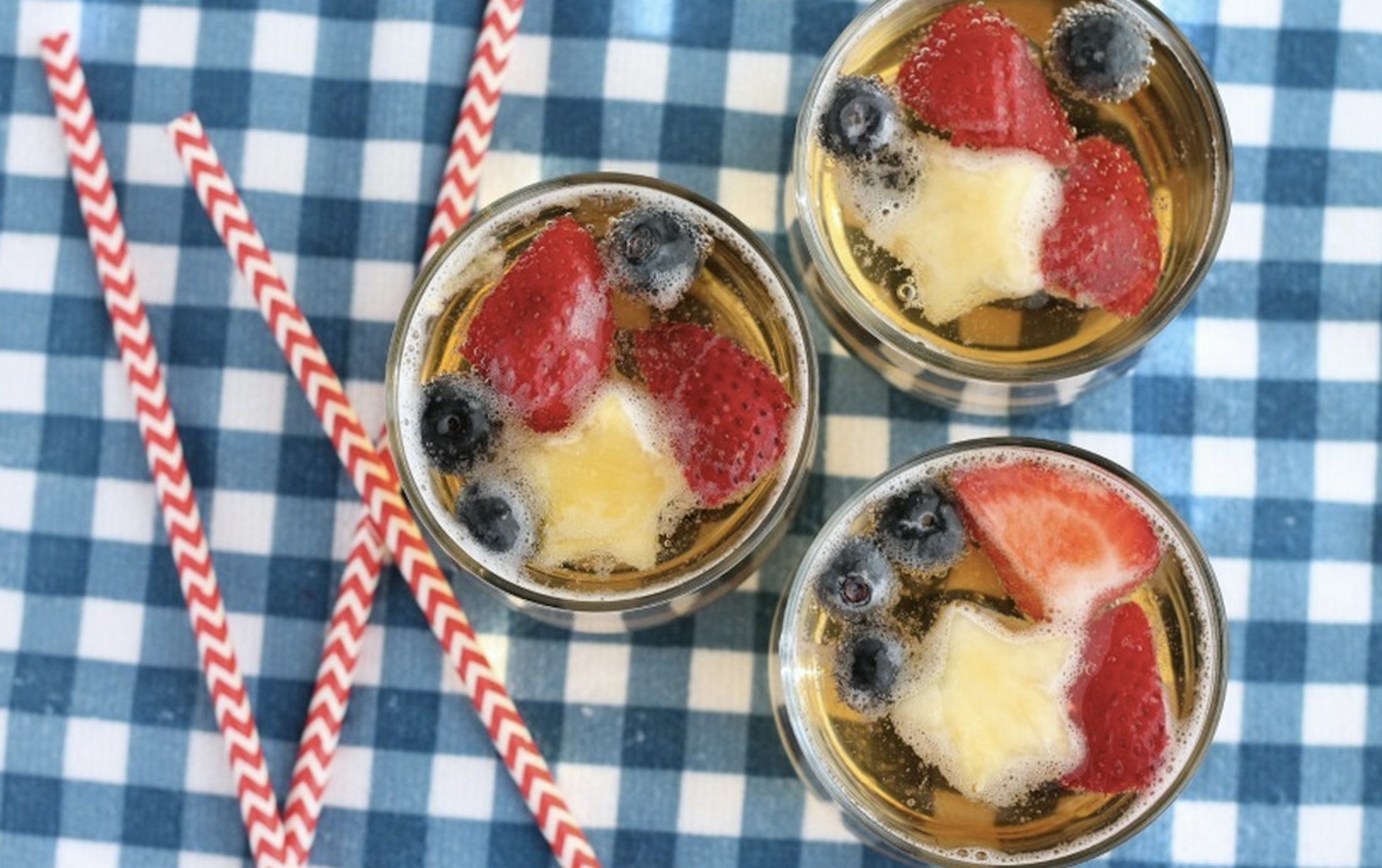 8 Labor Day Drinks To Toast Summer Goodbye — Because Drinking Is Really ...