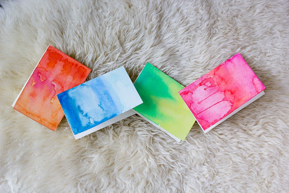9 DIY Watercolor Projects That Are Simple Yet Gorgeous, So Break Out ...