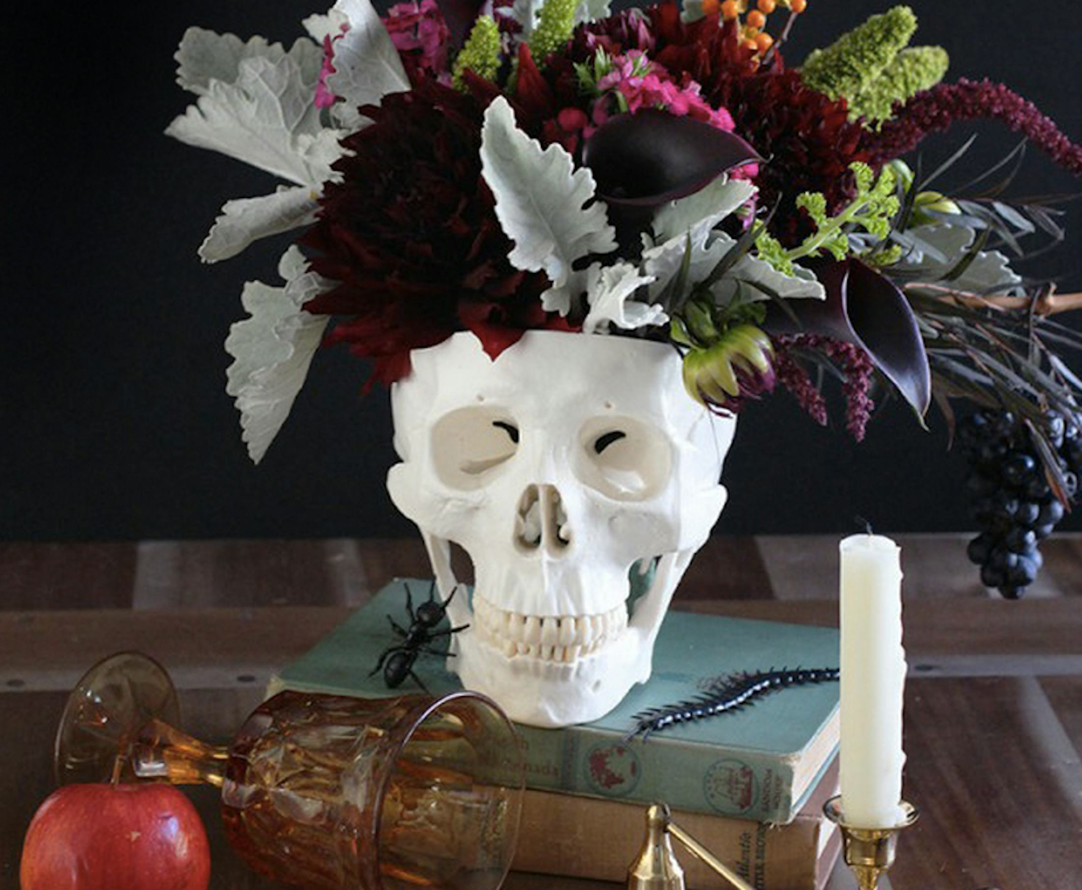 5 Skull Halloween Decorations That Are Surprisingly Chic