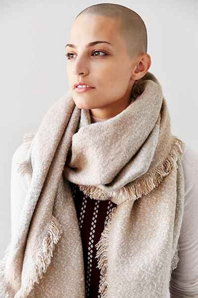 11 Cute Blanket Scarves To Wrap Your Entire Body In This Winter
