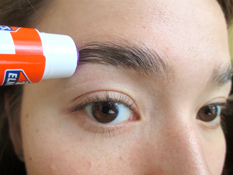 Easily Conceal Eyebrows in 4 Simple Steps So You Can Draw On Whatever ...