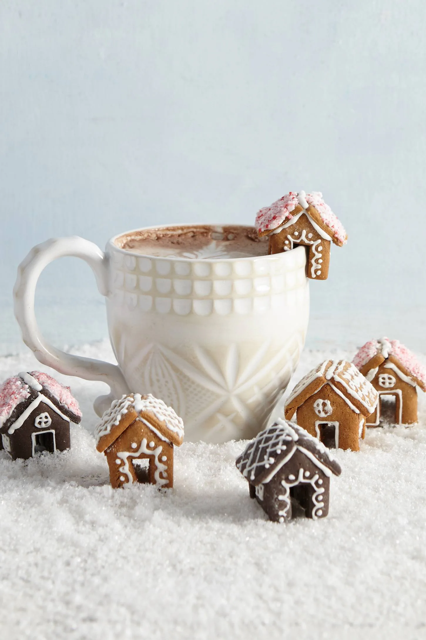25 Food Gifts And Ideas That Are Perfect For People Who Love To Eat