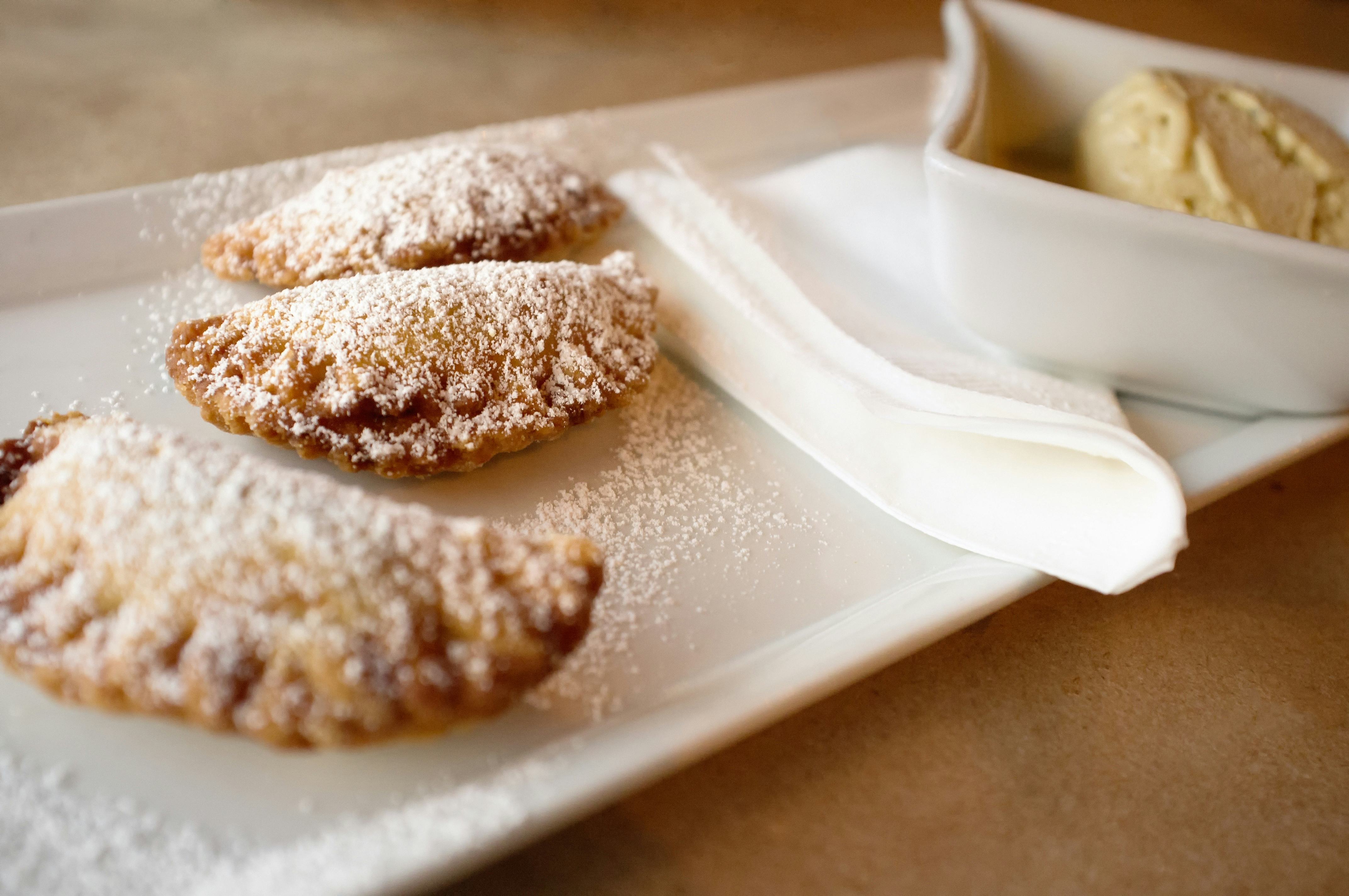 7 New Ways To Eat Pie That Will Blow Your Mind, Starting With Apple Pie ...