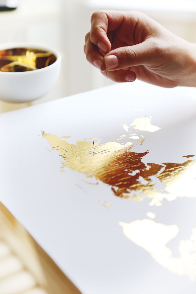 A DIY Map Project To Help You Keep Track Of All Your Amazing Travel ...